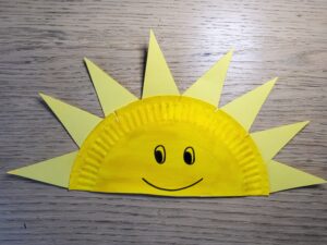 HOW TO MAKE RAINBOW SUN FROM PAPER – CRAFT WITH KAT